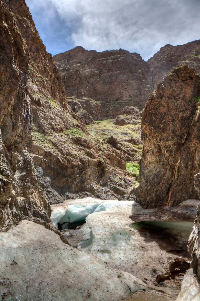 5-Day Journeys Through the Gobi Desert | Three Camel Lodge